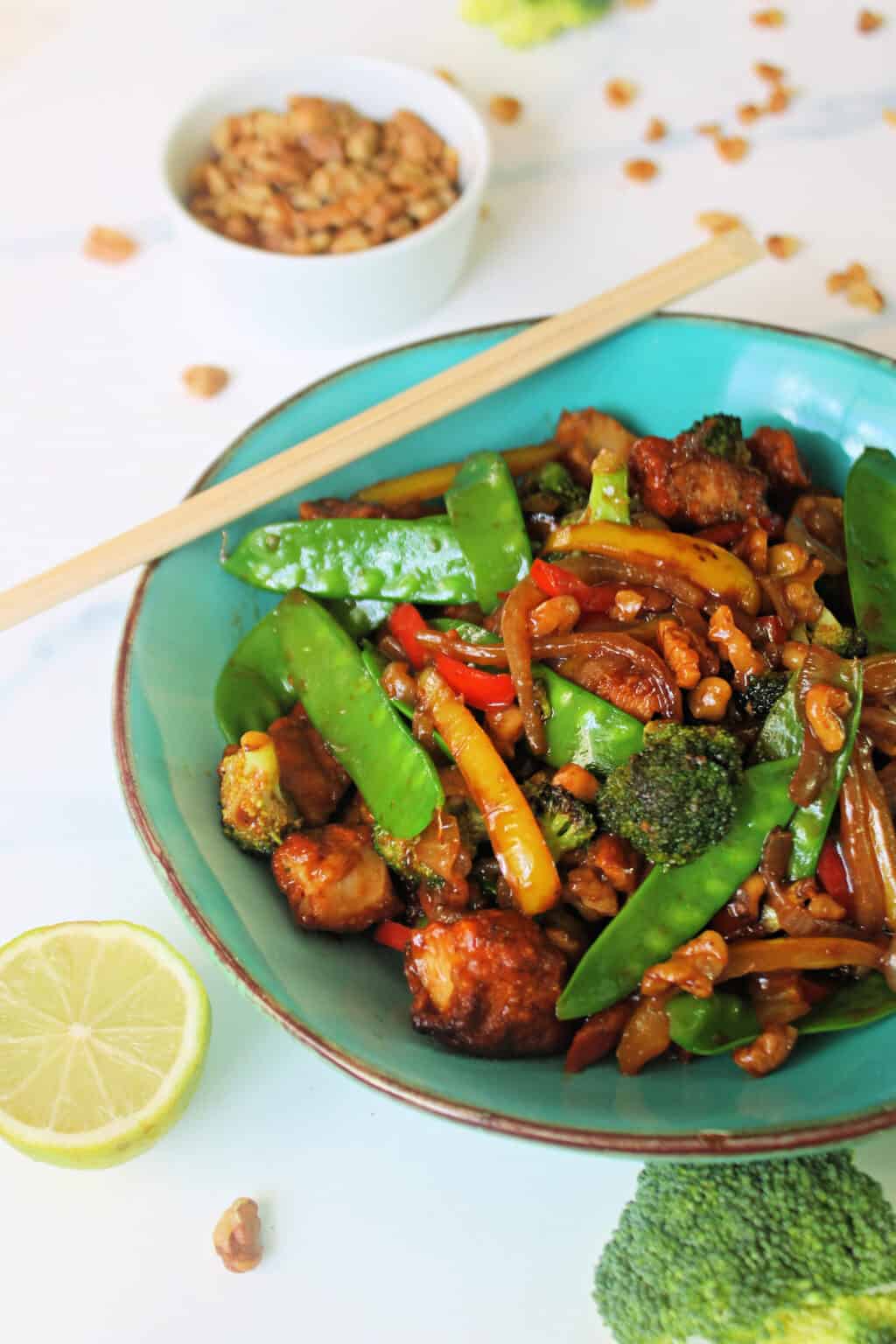 Walnut Chicken Stir Fry - The Kitchen Prep Blog