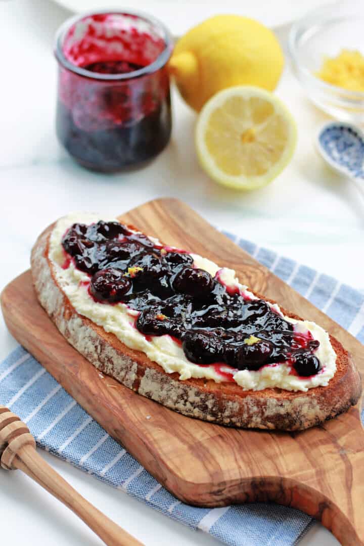 Blueberry Toast - The Kitchen Prep Blog